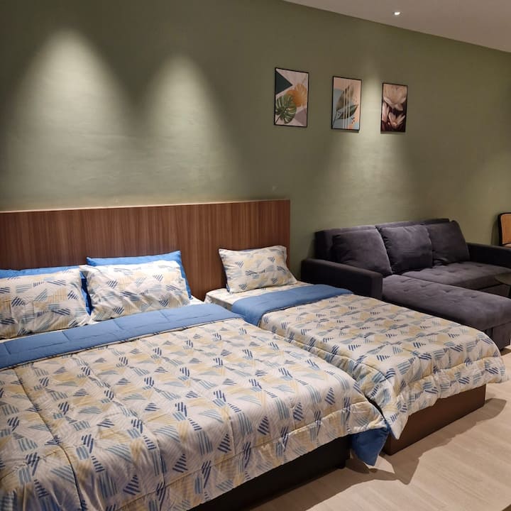 Roxy Sematan Beach Apartment - Sematan