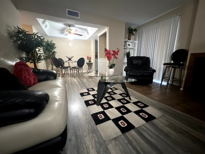 2bed Condo Near Northpark Mall & Downtown Dallas - Dallas, TX