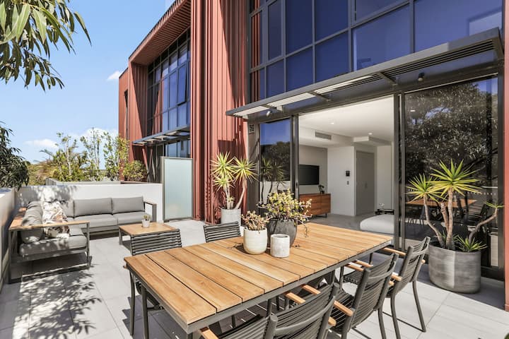 Perfect Holiday/ Penthouse - Randwick