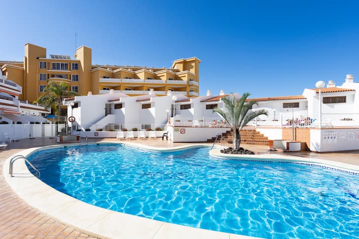 Home2book Serene Apt & Pool, Costa Adeje Escape - Costa Adeje