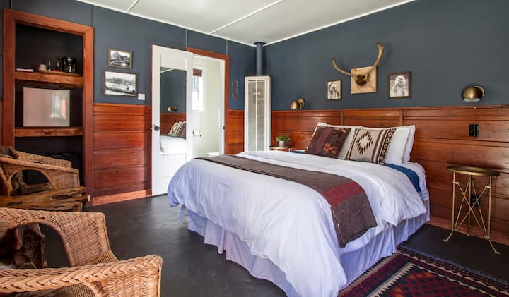 Studio Cabin | Noon Lodge At Mallard Bay - Big Bear Lake, CA