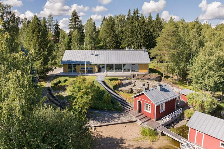 Luxurious Artistic Villa - Jyväskylä