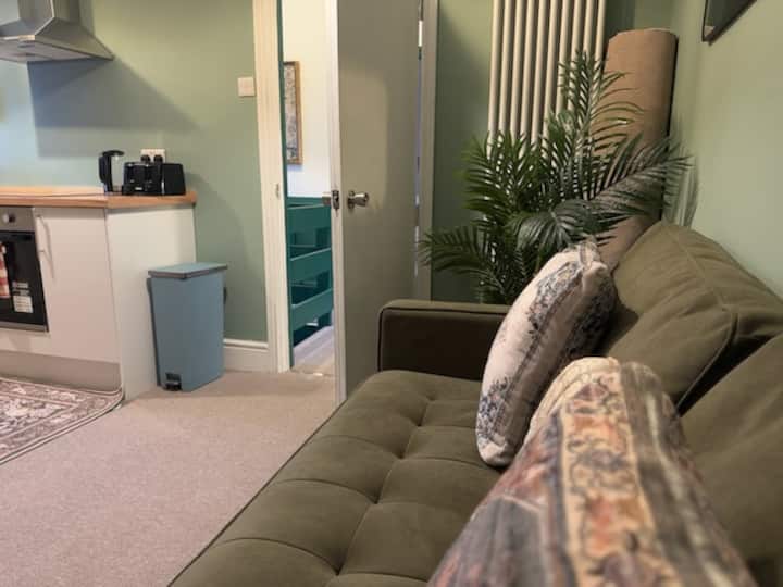 Chorlton – Stylish & Convenient - Manchester Airport (MAN)