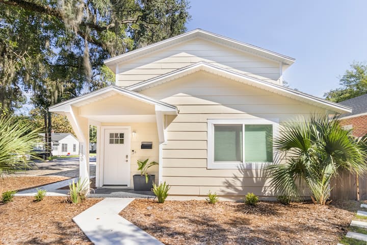 Charming 4-bedroom Home Near University Of Florida - Gainesville, FL
