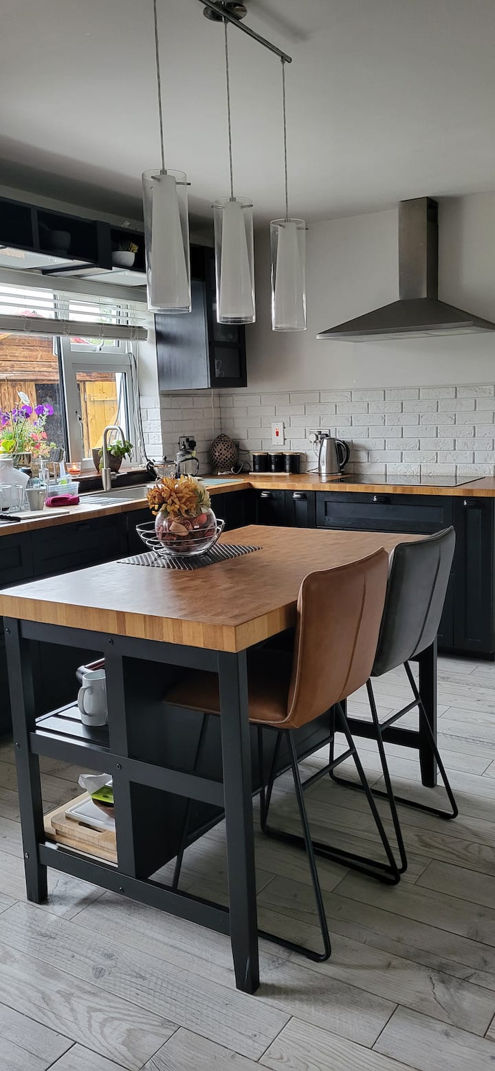 Comfortable City Suite - Limerick