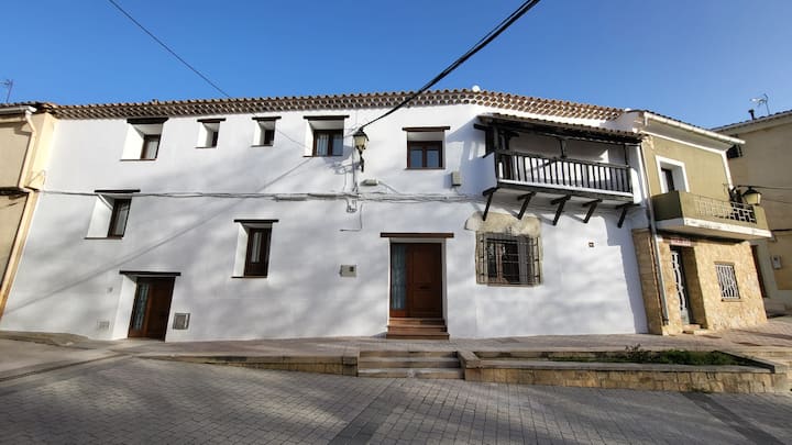 La Casona De Roser, Para 8 Personas - Paracuellos