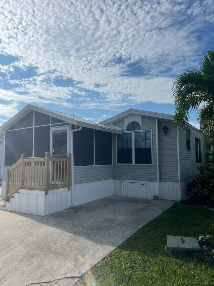 Beach House - Jensen Beach, FL