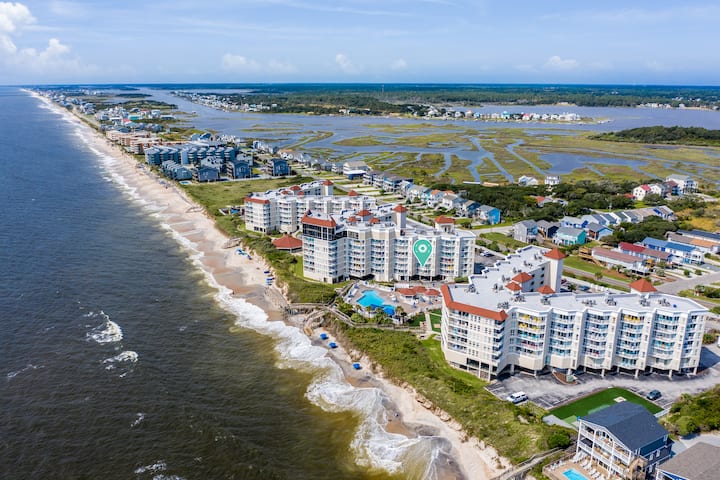 Oceanfront Resort Retreat Stunning Ocean Views - North Topsail Beach, NC