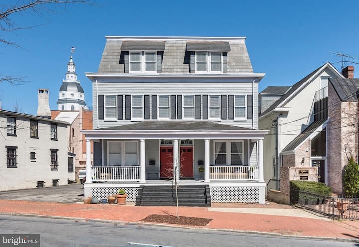 Historic Downtown Annapolis - Annapolis, MD