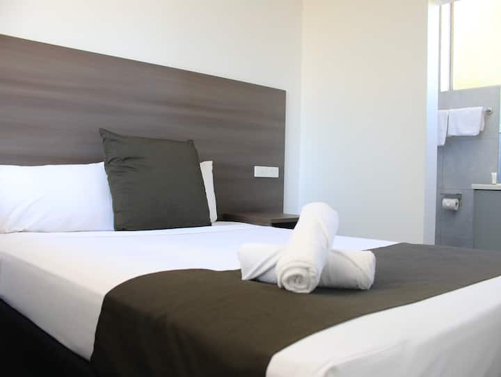 Superior Queen Room - Darwin Resort - Darwin