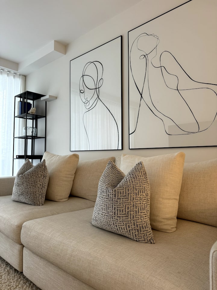 Steps From The Iconic Beachfront - Bondi Beach