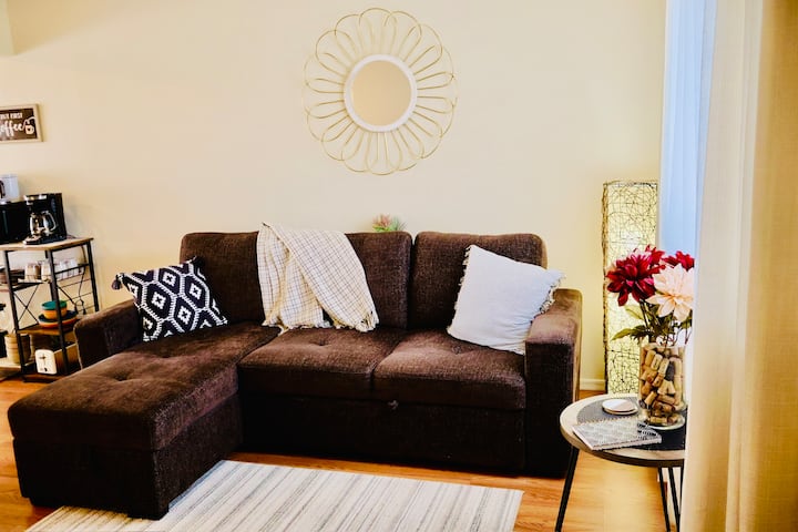 Condo With Pool & Jacuzzi / Near Downtown & Hiking - Tucson