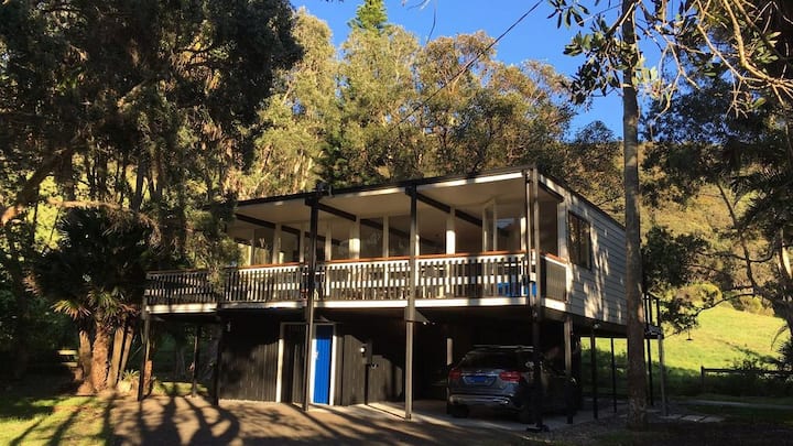 Blueys Beachcomber At Blueys Beach - Boomerang Beach