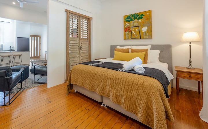 The Strand L Stunning Retreat In Central Bangalow! - Bangalow