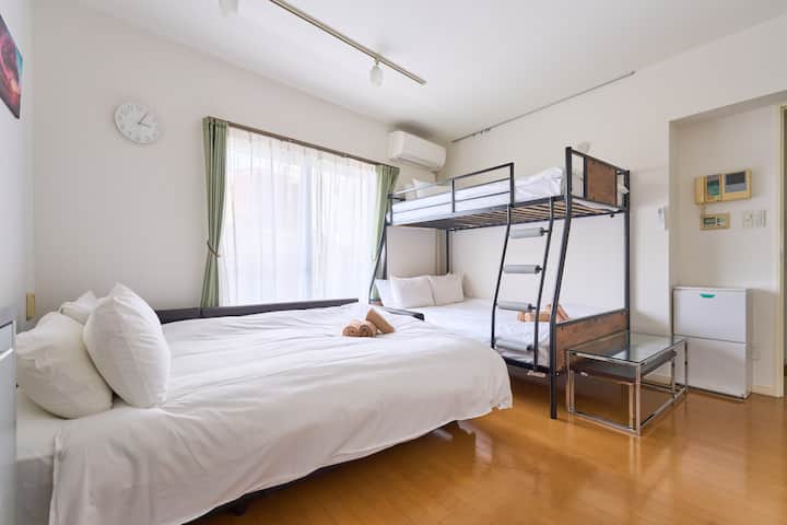 3b/shibuya /Stylish/free Wifi - Shibuya