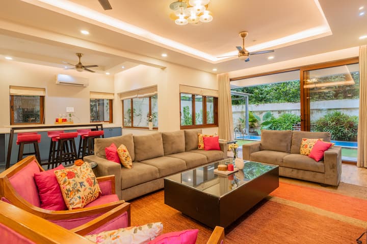 4bhk Villa W/ Pool, Garden & Al Fresco - Breakfast - Goa