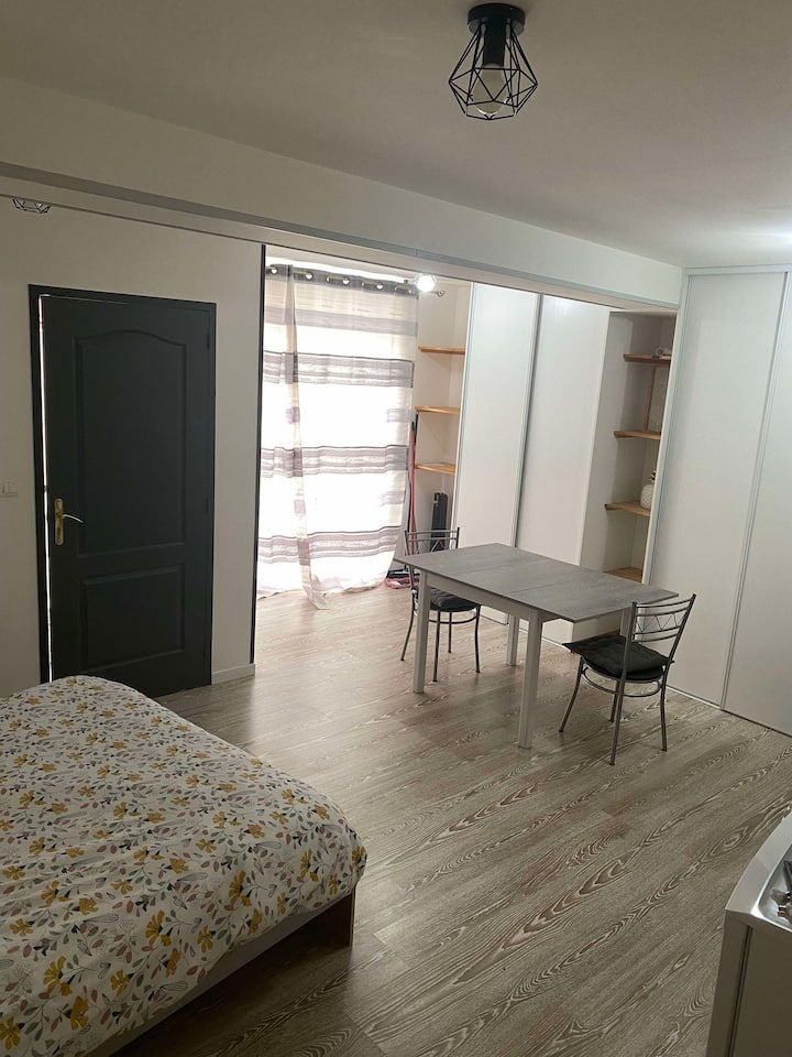 Studio Avec Terrasse Centre Fontannes - Brioude