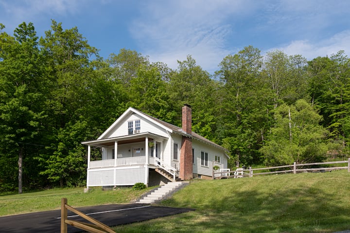 Birch Cottage - Castleton, VT