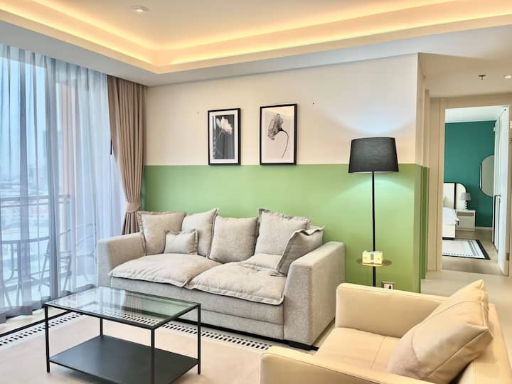 145m2&3br#perfect Locati# Pool#gym@bts/mrt&max6ppl - Bangkok