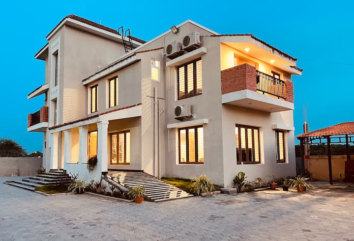 Villa De Omr - Chennai