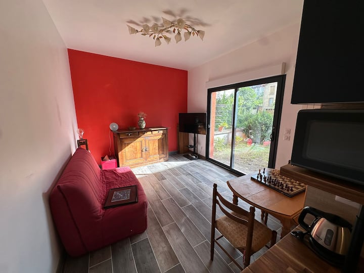 Joli Studio Dans Un Jardin Près De La Gare - Clermont-Ferrand