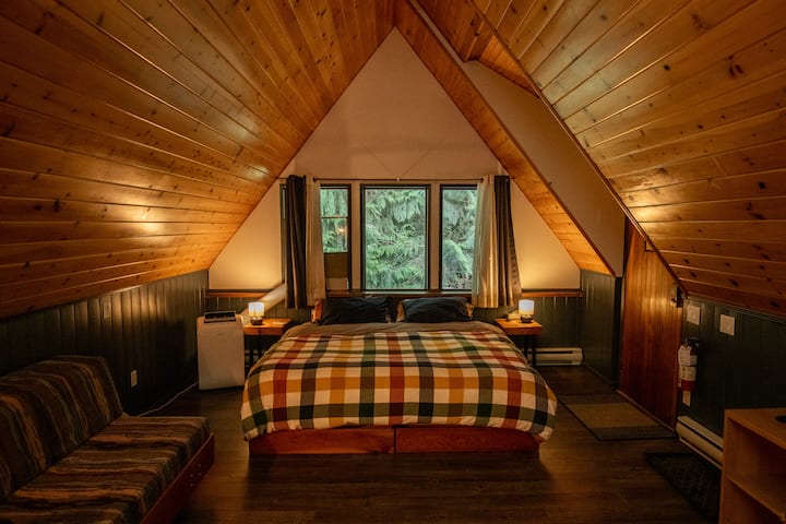 A-frame Hotel - Suite 5 - Squamish