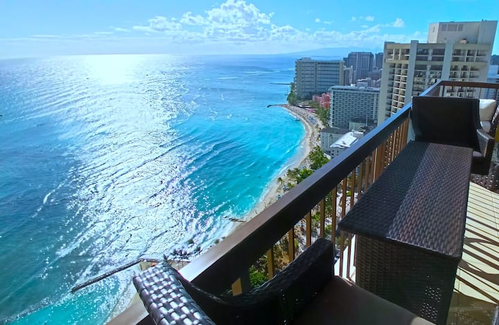 #1 Penthouse Oceanfront Waikiki - Honolulu