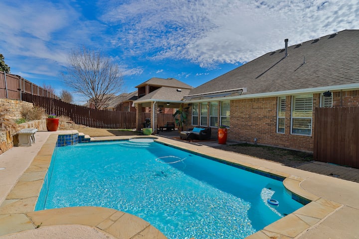 Long Term Comfort & Convenience! - Fort Worth, TX