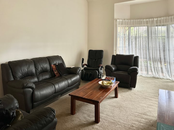 Burwood One Park View Room - Box Hill