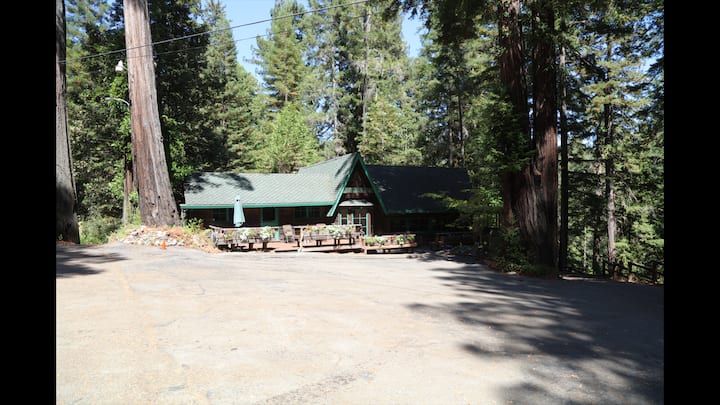 "The Lodge" |River Access| 2 Kitchens Dines 18 Ppl - Sinkyone Wilderness State Park, Garberville