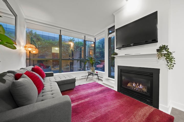 Urban Oasis: Sunset Beach (4ppl) - Vancouver