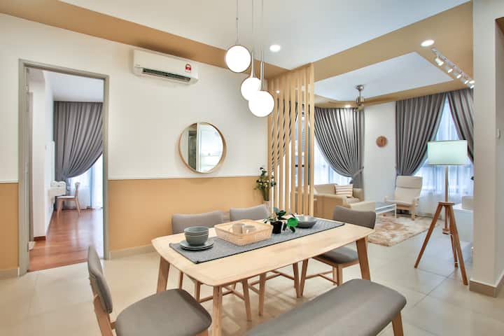 Zen Home @ Bangsar South |Privatelift |Lrt & Mall - Petaling Jaya