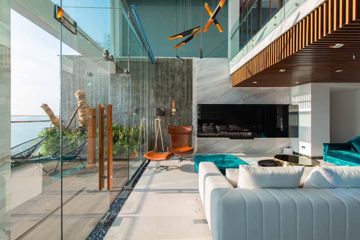 Two-floor Skyline Bliss Oceanview Retreat - 4br - Nha Trang