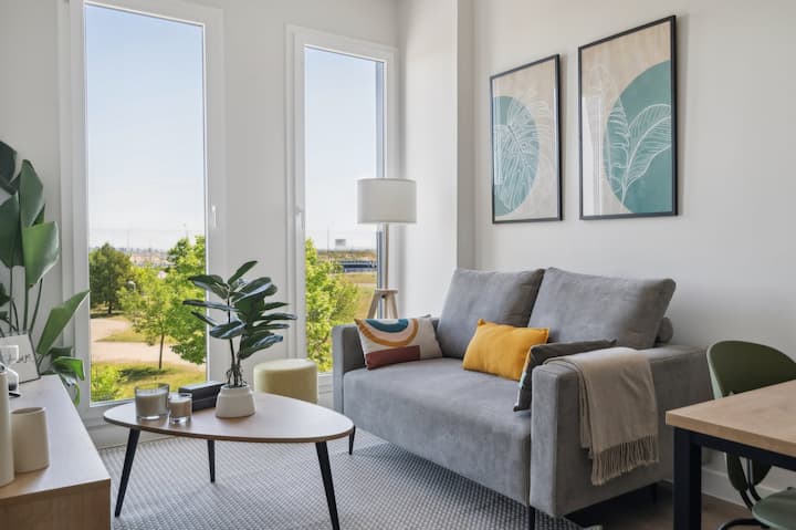 Modern Apartment In Madrid - Madrid