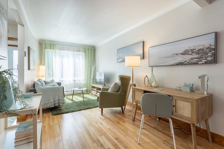 Large Charming 4 1/2, Peaceful And Fully Equipped - モントリオール
