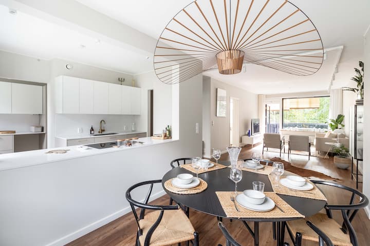Helsinki Lux Spacious 2br, 2 Balconies & Workspace - Helsinki