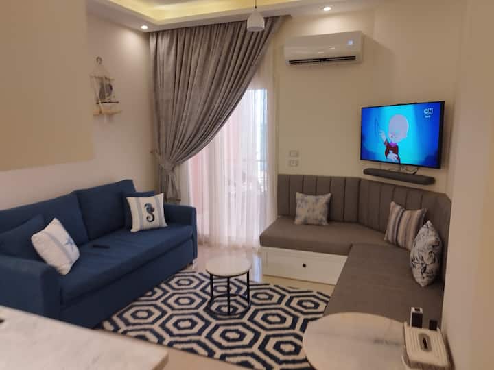 Stunning Sea View 2 Bedrooms.private Beach & Pool. - Hurghada