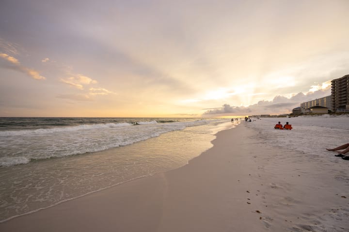 Blue Ocean & Harbor Paradise - Destin, FL