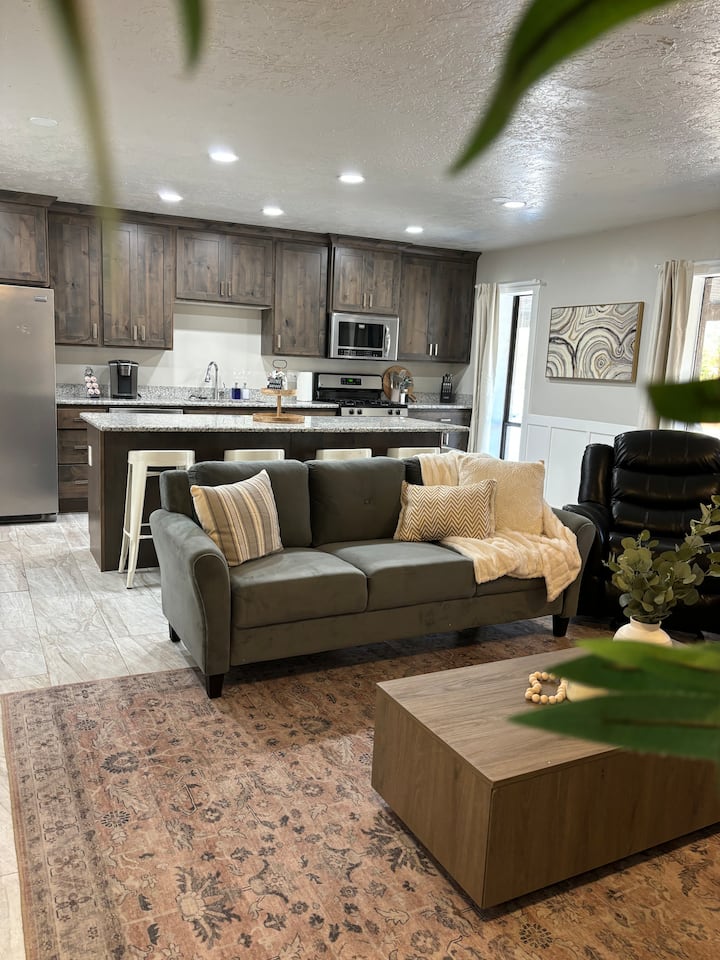 Cozy Mountain Retreat 3bed/2bath - Willard Bay State Park, Willard