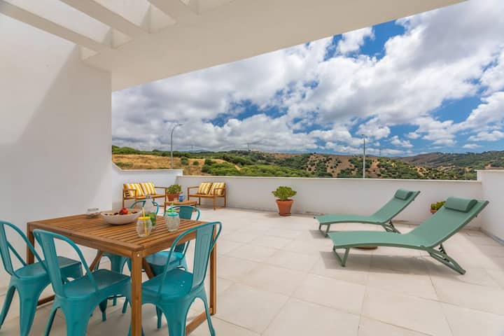 *El Balcón De Los Sueños*
Terraza Infinita - Tarifa