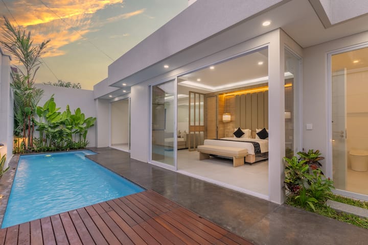 Cozy Modern Villa In The Heart Of Seminyak - Seminyak