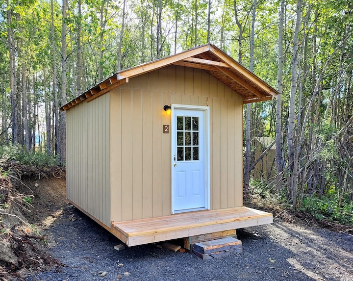 In Glacier View Alaska Cabin #2 -1 Queen W/2 Bunks - Glacier View, AK