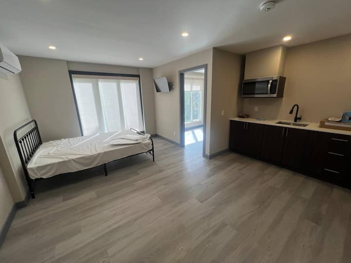 2-bdrm Apartment In Sutton #209 - Georgina
