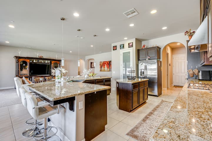 Peaceful Home - Bakersfield, CA