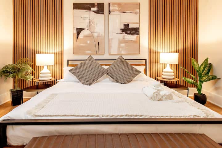 Zen Warmth: Central 2bed, Mins To Up/downtown - 達拉斯