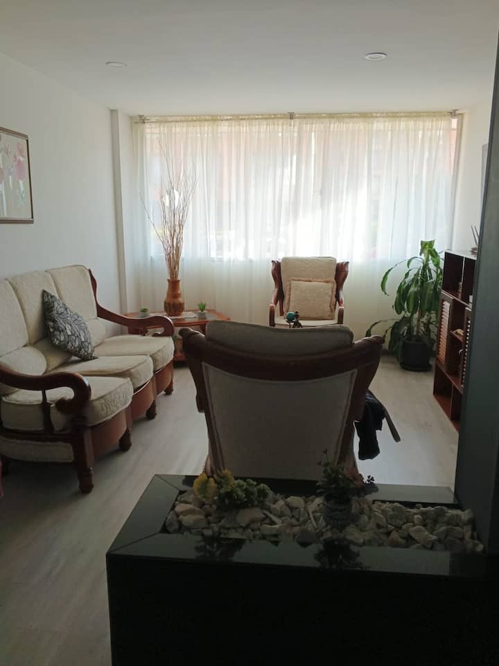 Confortable
Amplio
Bien Ubicado - Cota