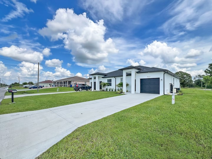 Lysias Resort - Lehigh Acres, FL