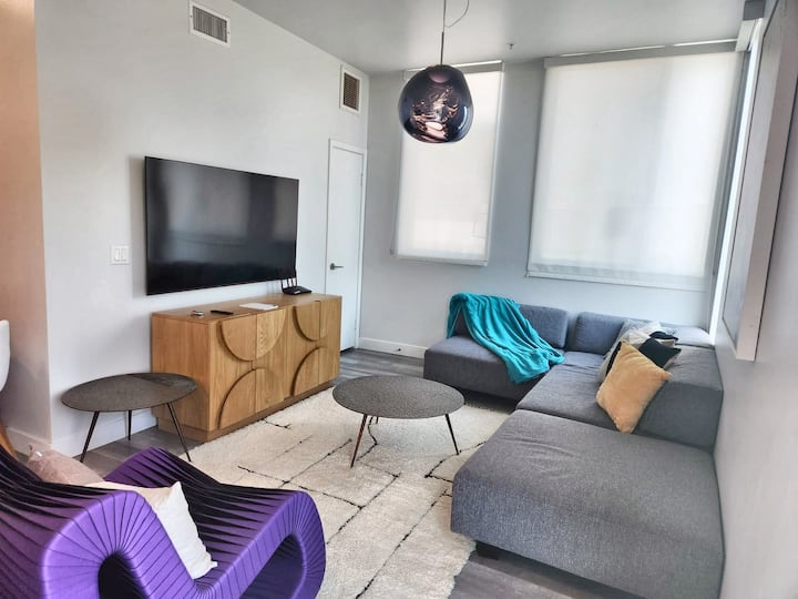 Cozy Melrose Apt W/ 𝓡𝓸𝓸𝓯𝓽𝓸𝓹 & Free Parking - Los Angeles