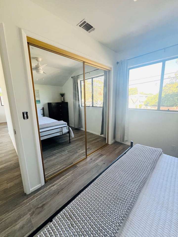 East Beach Retreat - Santa Barbara, CA