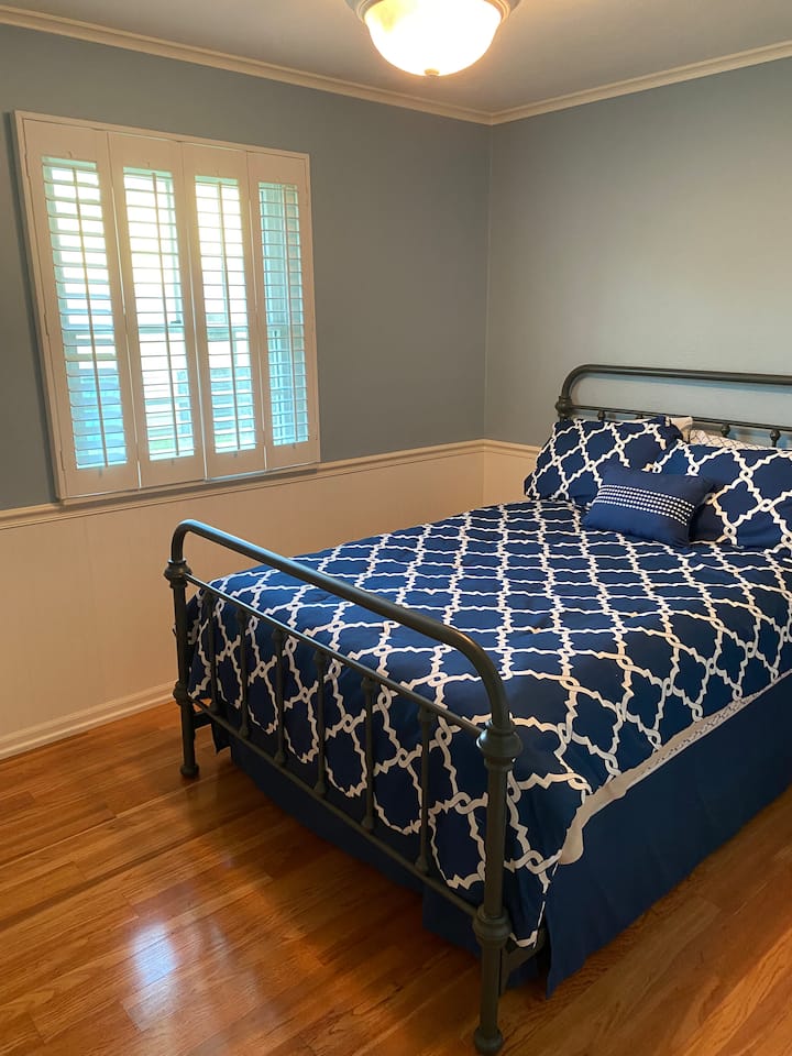 Goshen Room,35 Min To Notre Dame - Elkhart, IN